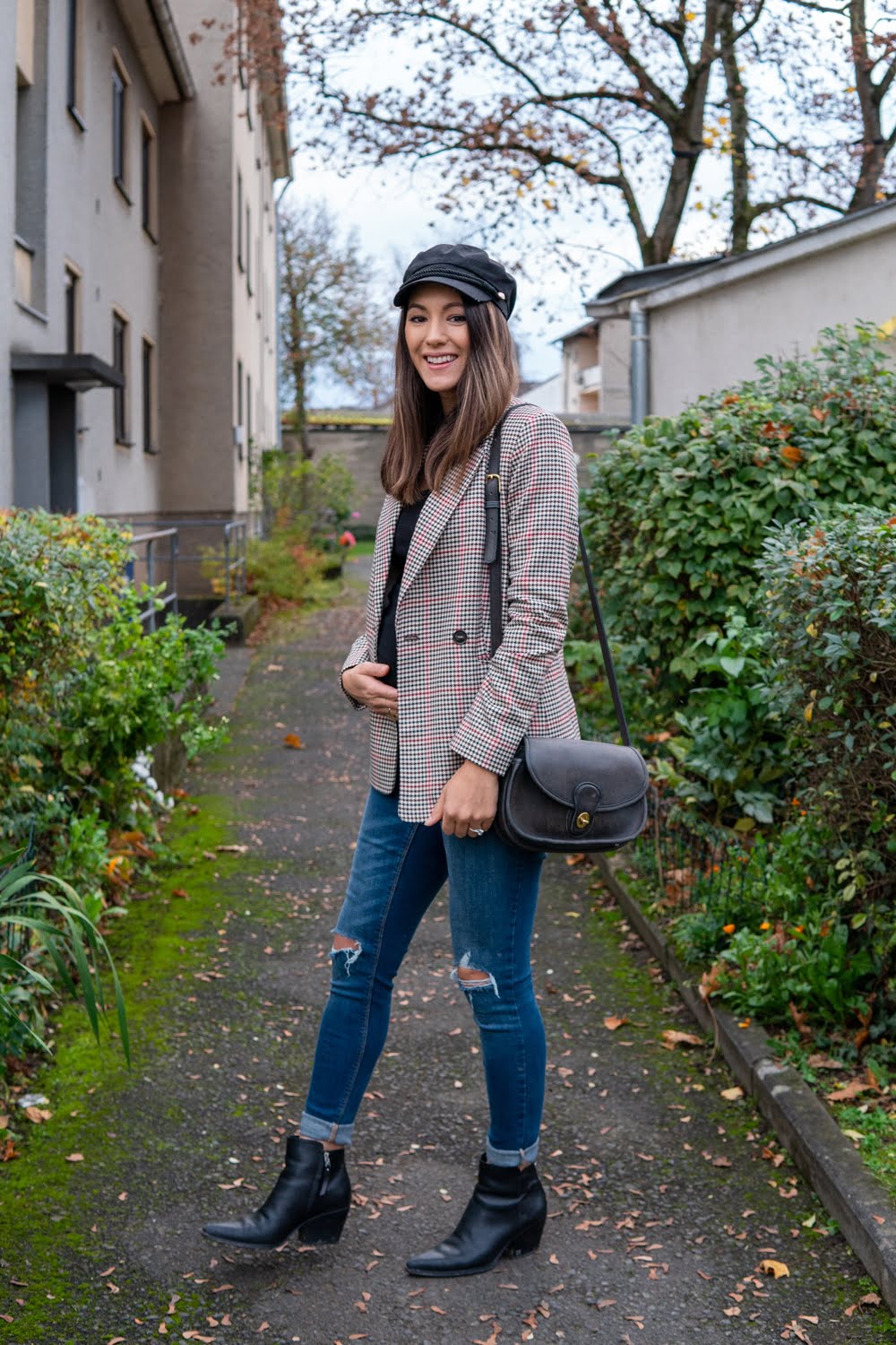 10 Best Heels for Wide Feet in 2026: Trendy and Classy